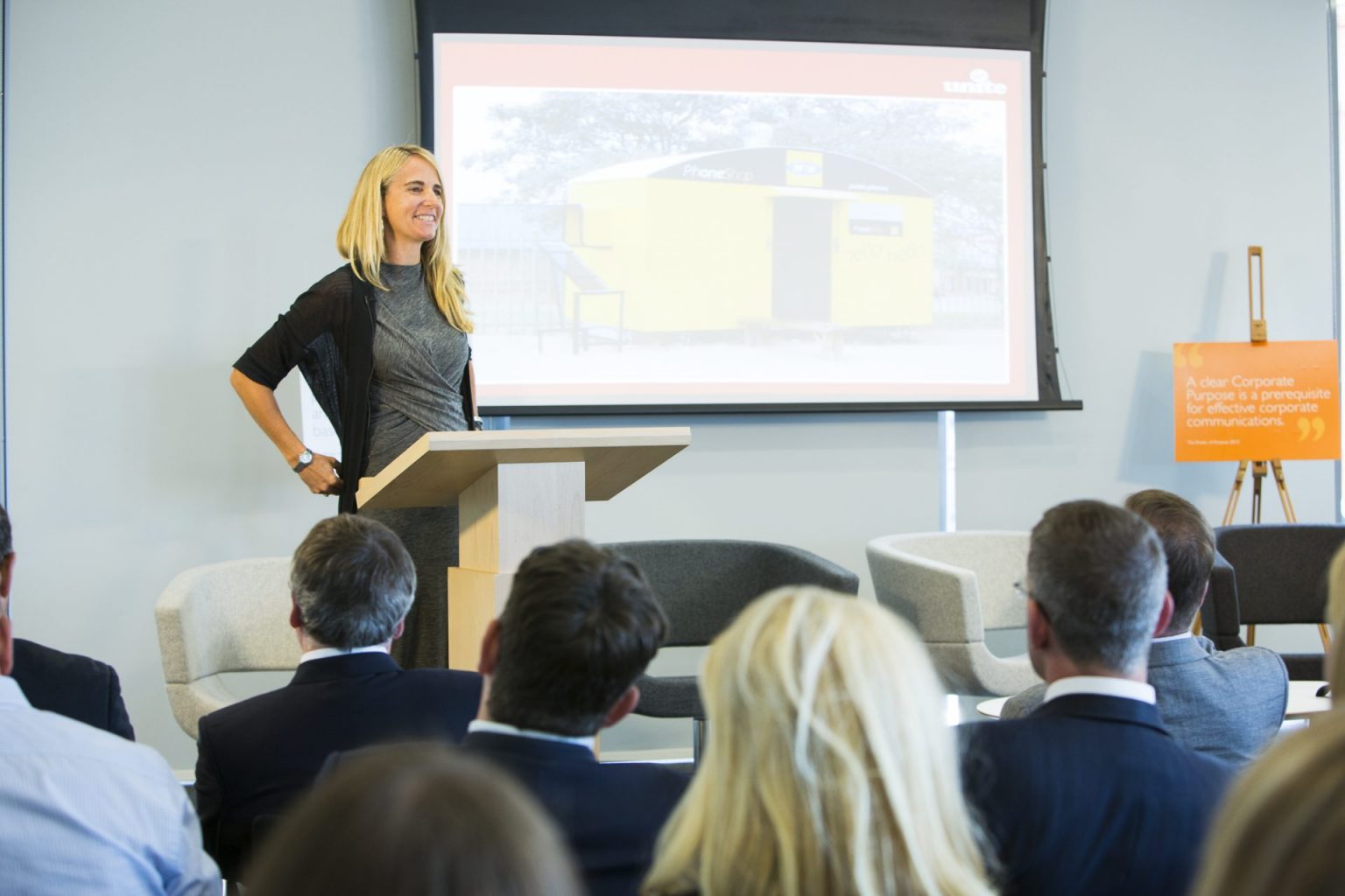 10 tips for presenting at work successfully